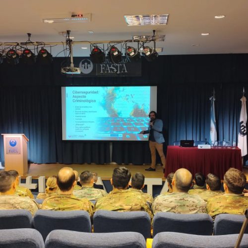 - Sitio de la Facultad de Ingeniería de la Universidad FASTA