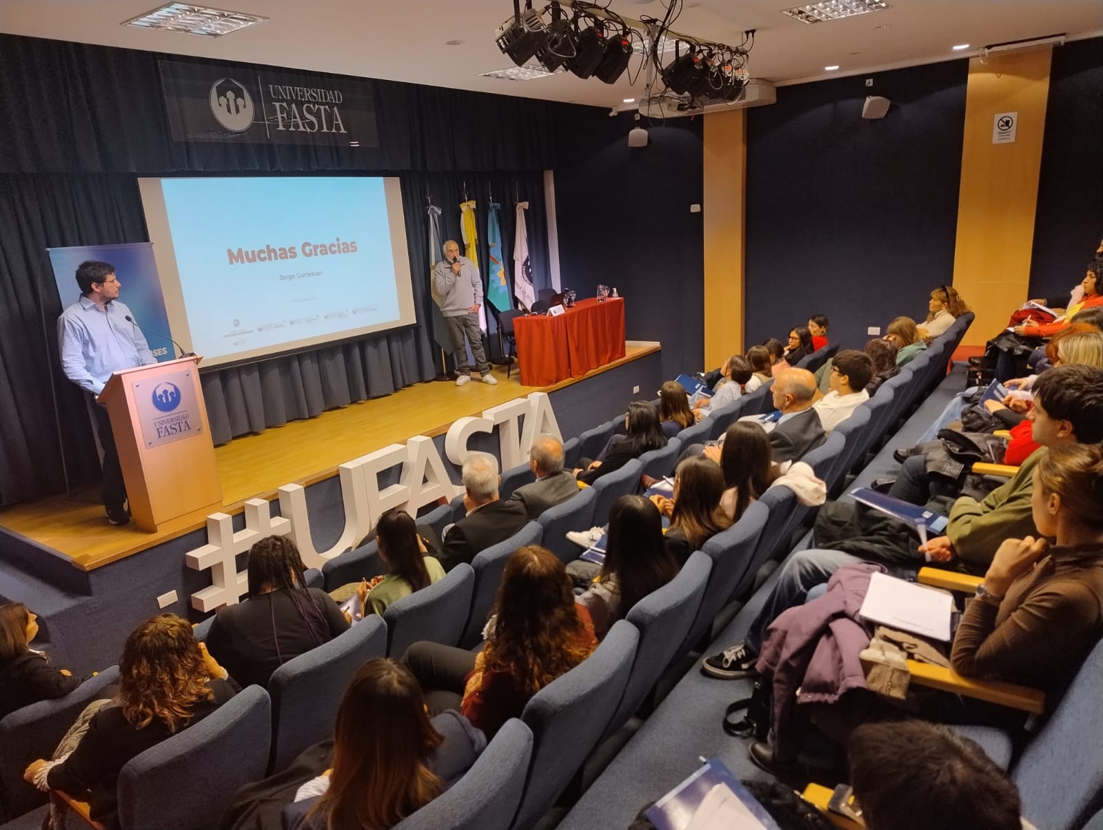 - Sitio de la Facultad de Ingeniería de la Universidad FASTA